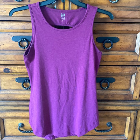 Title nine | Tops | Title Nine Tank | Poshmark